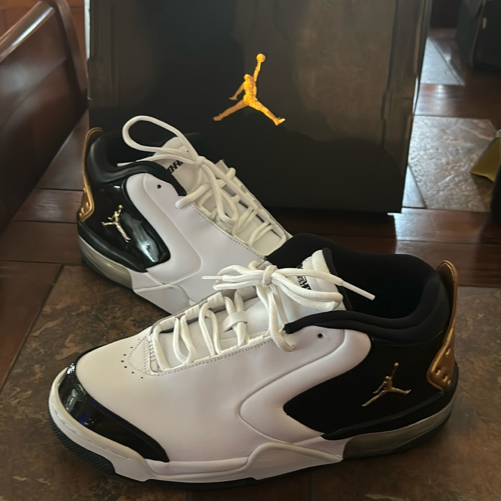 Nike Air Jordan Premium Metallic Gold Athletic Shoes - Gem